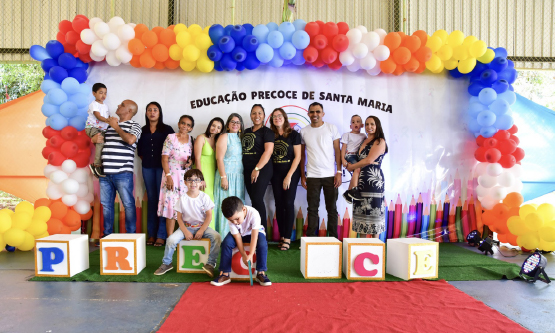 CEE 01 DE SANTA MARIA FORMA MAIS UMA TURMA DE EDUCAÇÃO PRECOCE – SINPRO-DF